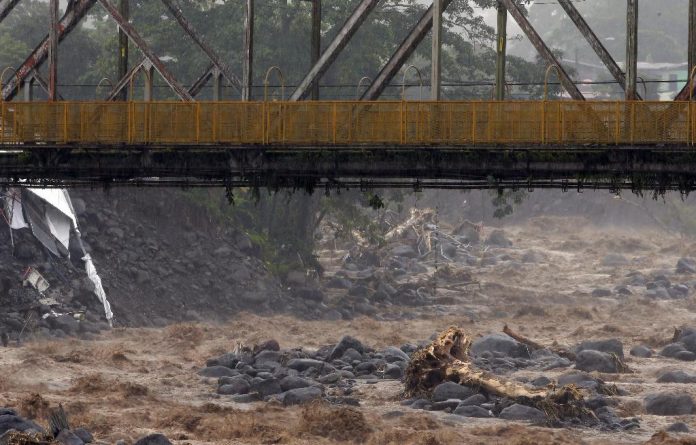 Rains and Floods leave mark of their fury in Costa Rica (Photos) | Q ...